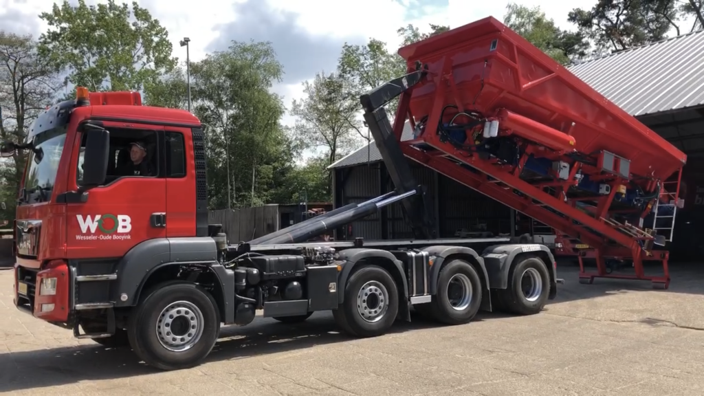 De Stone Slinger - Stoneslinger zand plaatsen slingeren
